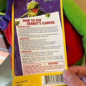 The Muppets | Toys | The Muppets Kermit The Frog Frogtographer Plush ...